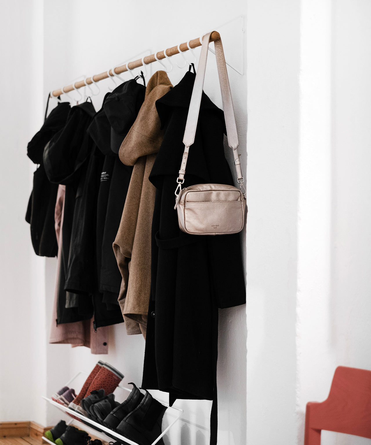 SOLID hallway White – Result Objects