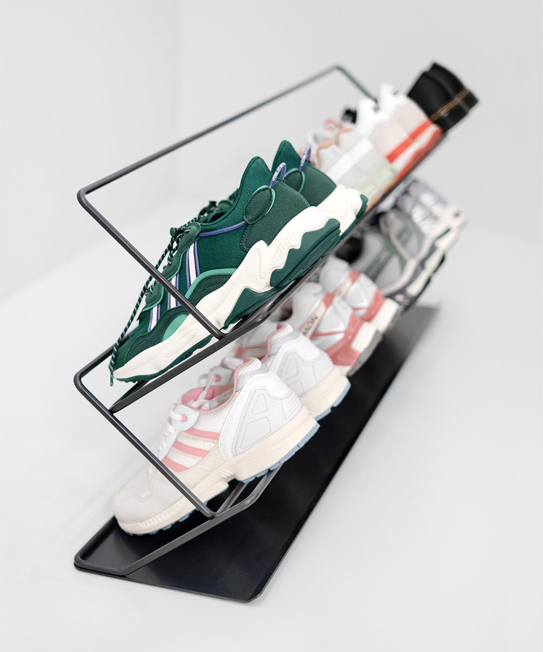 STEP shoe shelf Black – Result Objects