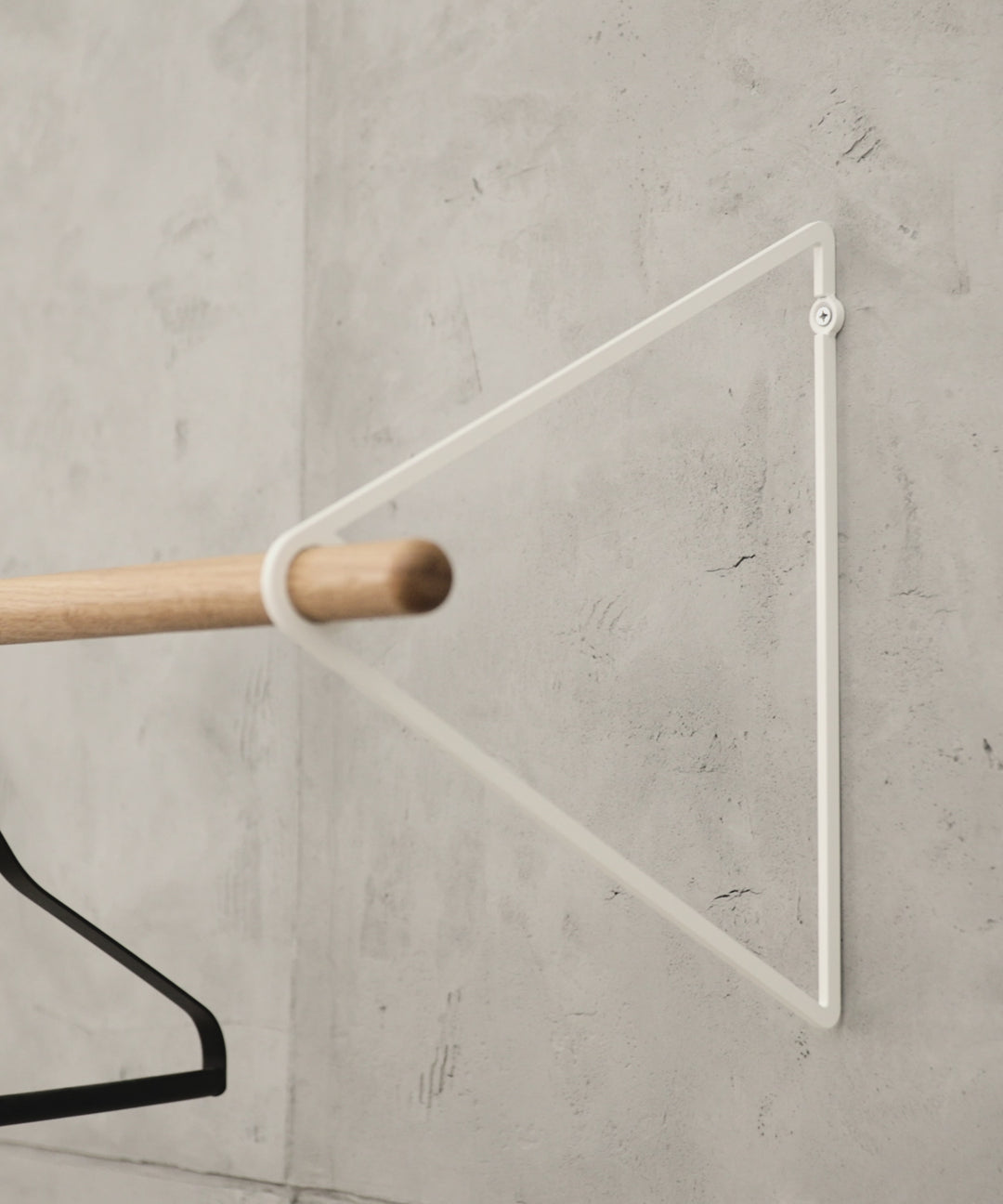 SOLID coatrack White – Result Objects